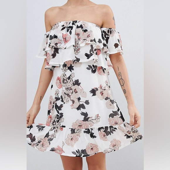 Dresses | Parisian Floral Ruffle Dress | Poshmark